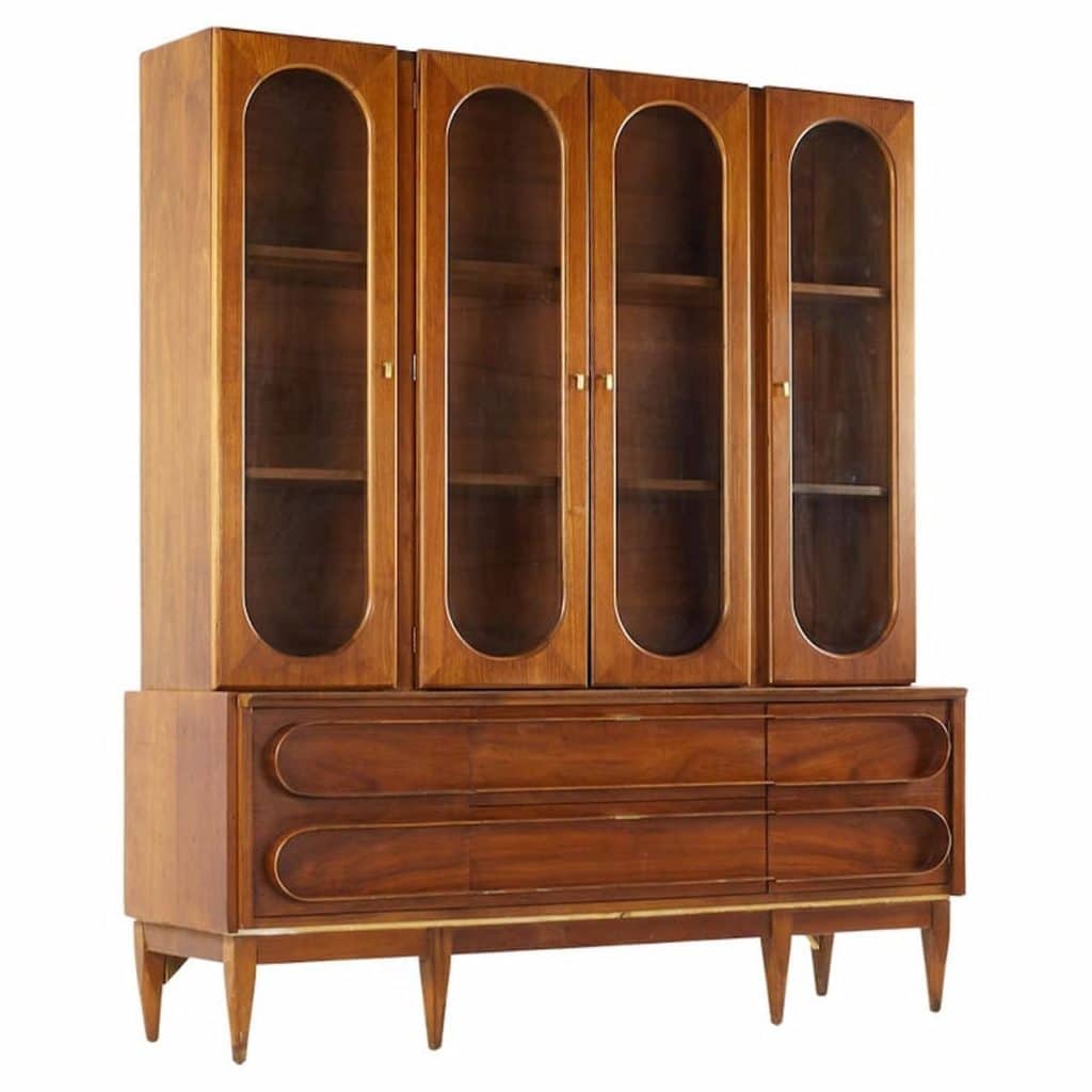 Pulaski Mid Century Walnut Buffet and Hutch
