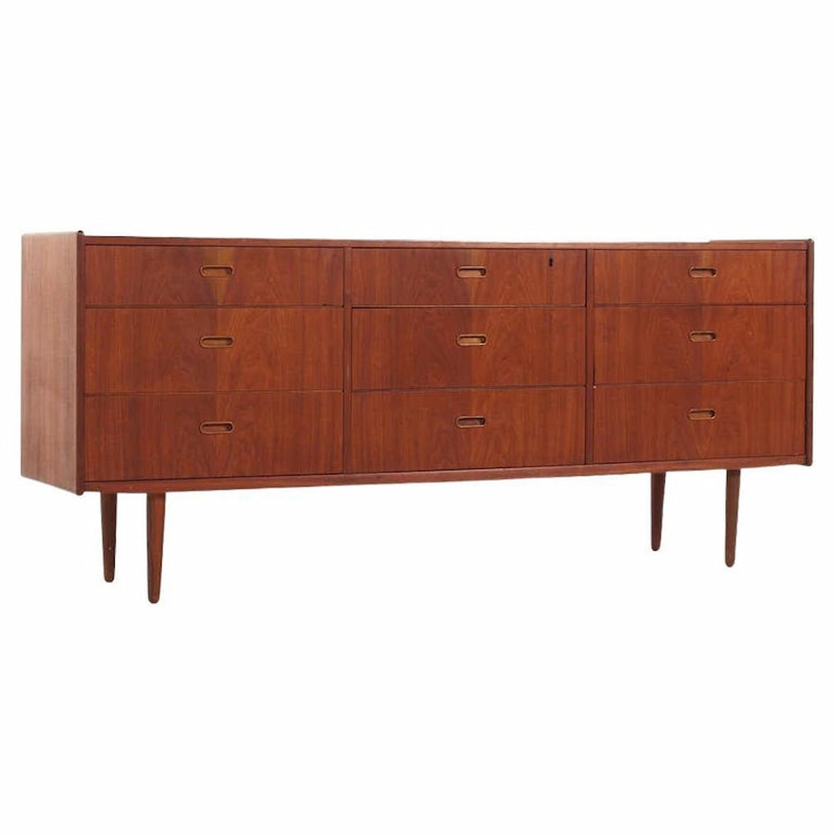Broyhill Sculptra Mid Century 9 Drawer Walnut Lowboy Dresser | Mid ...
