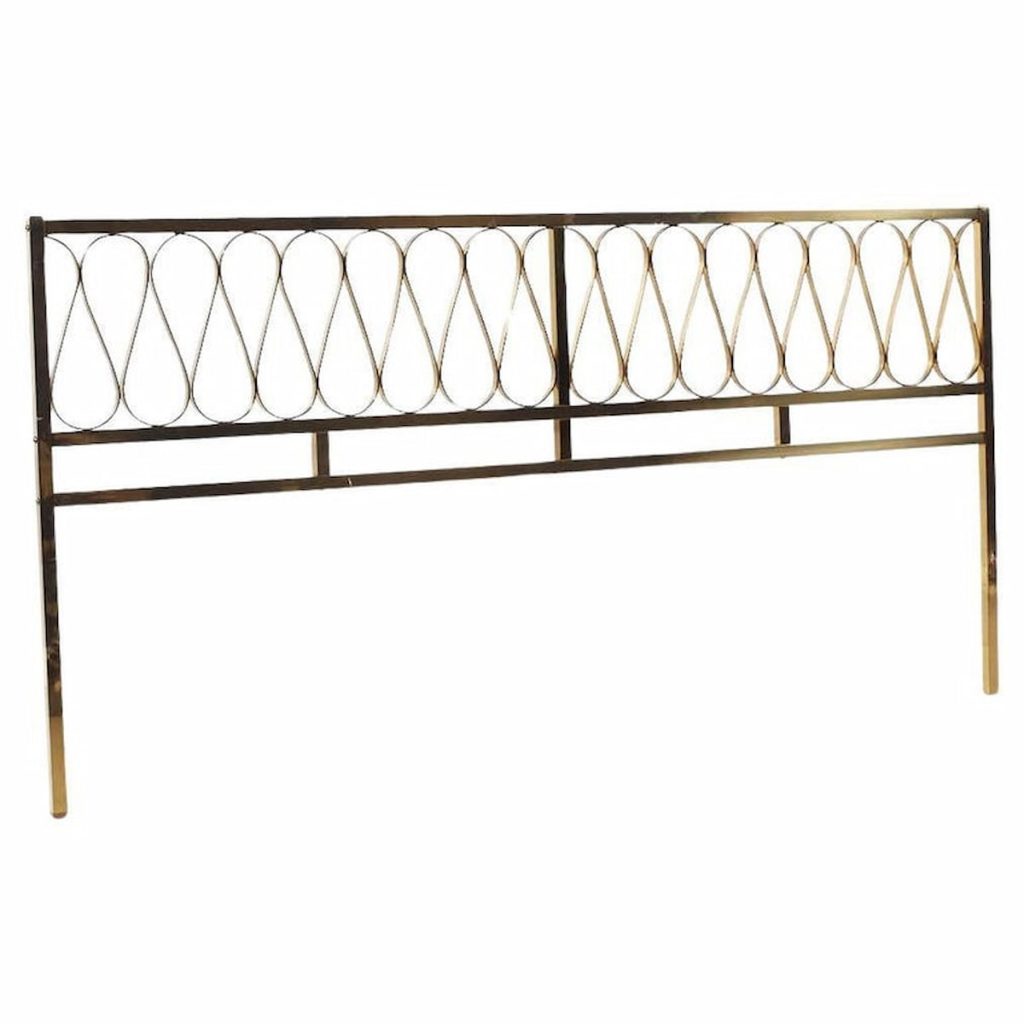 Broyhill Sculptra Mid Century Walnut Queen Headboard, Footboard, and ...