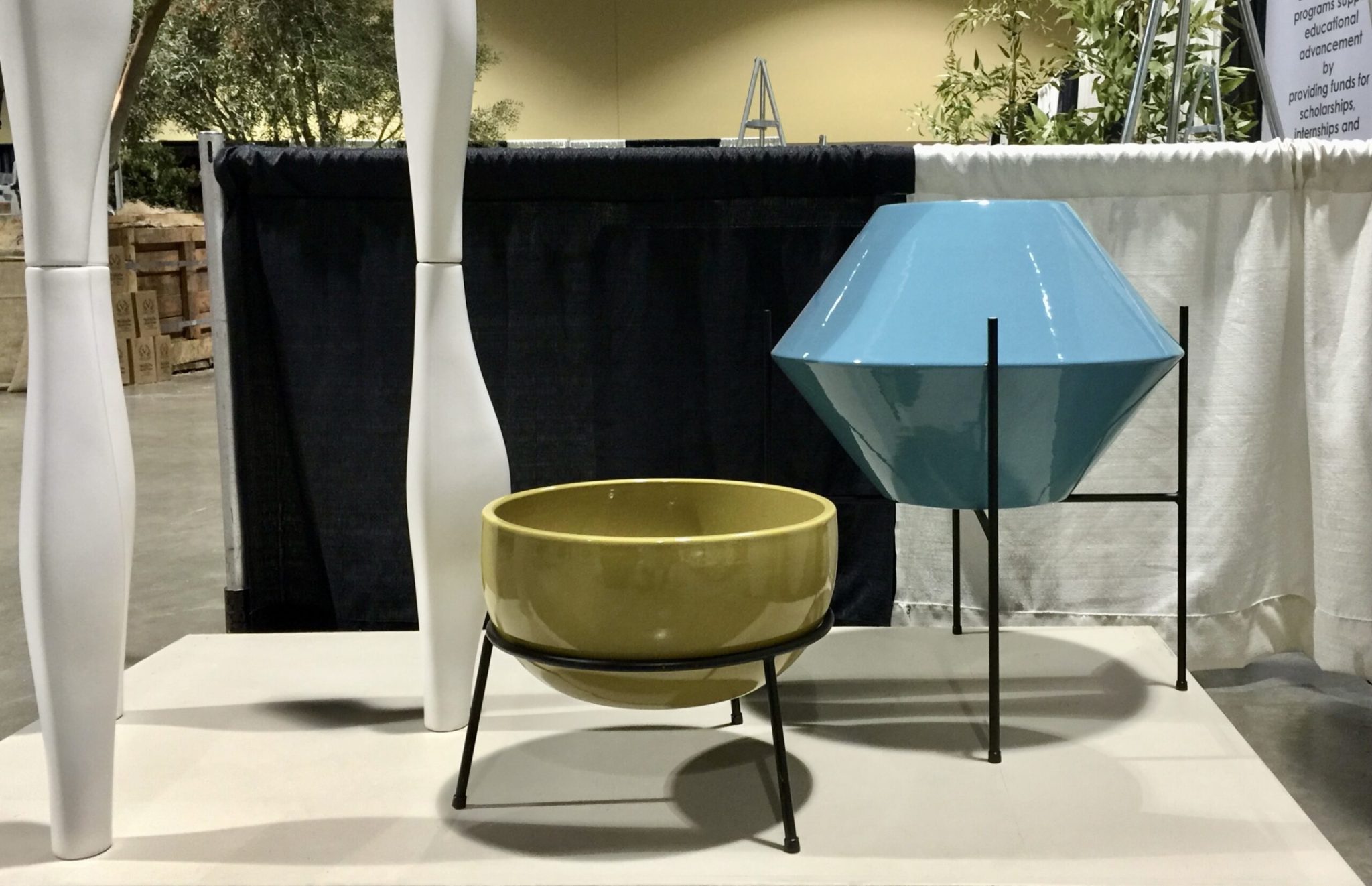IN-3 Planter by La Gardo Tackett for Architectural Pottery | Mid ...
